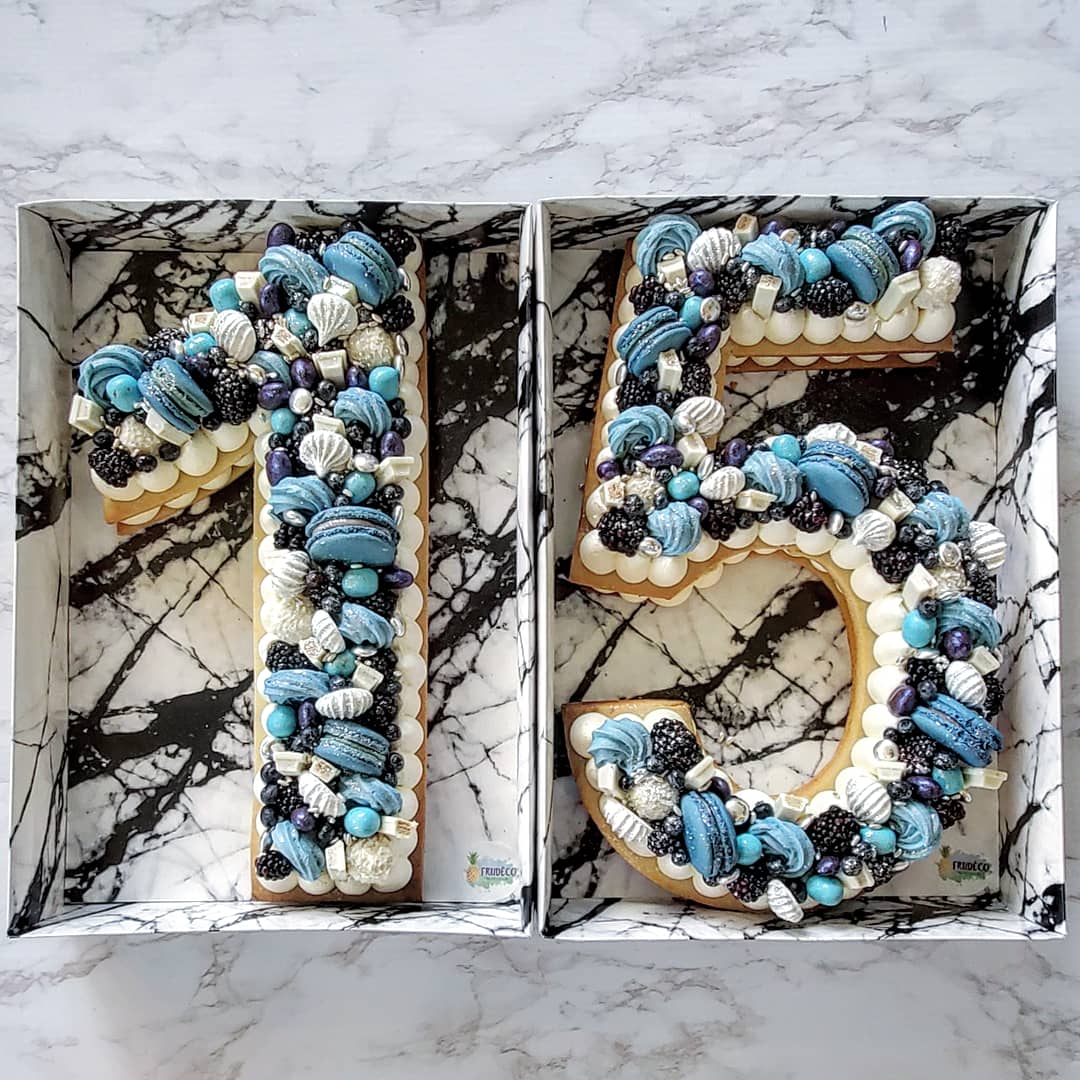 DOUBLE LARGE - up to 35 servings (box size 19"x14"-per number ...