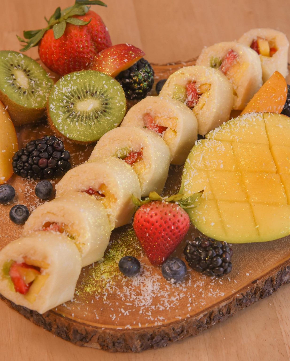 FRUIT SUSHI 24 PCS - Frudeco Miami