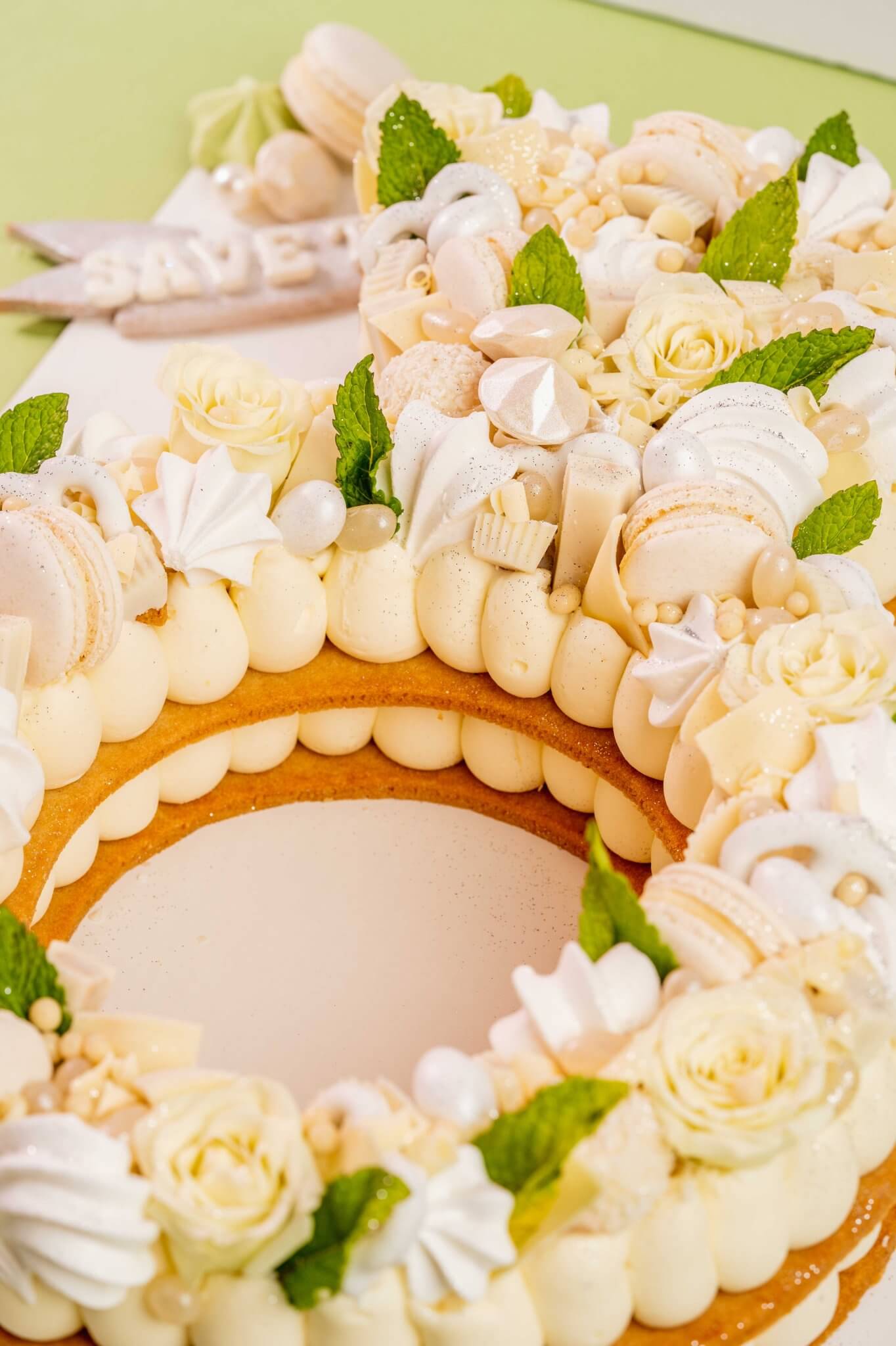 RING CAKE (2 Sizes Available) - Frudeco Miami