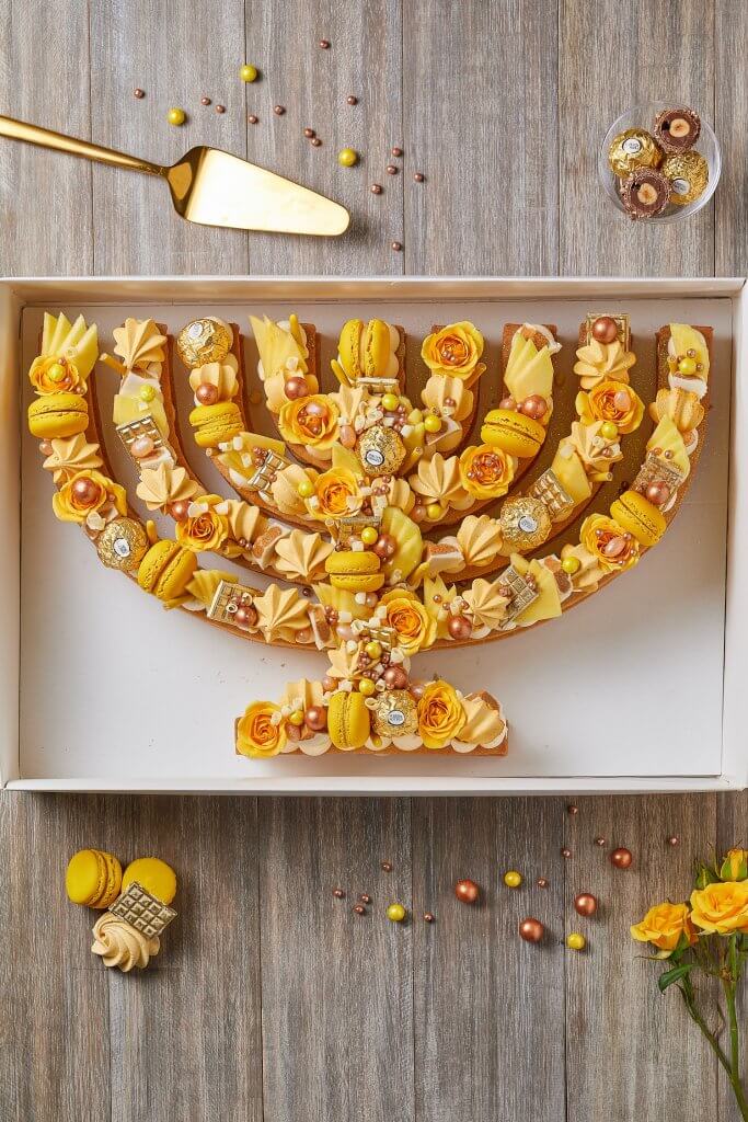 Menorah Hanukkah Cake - Frudeco Miami