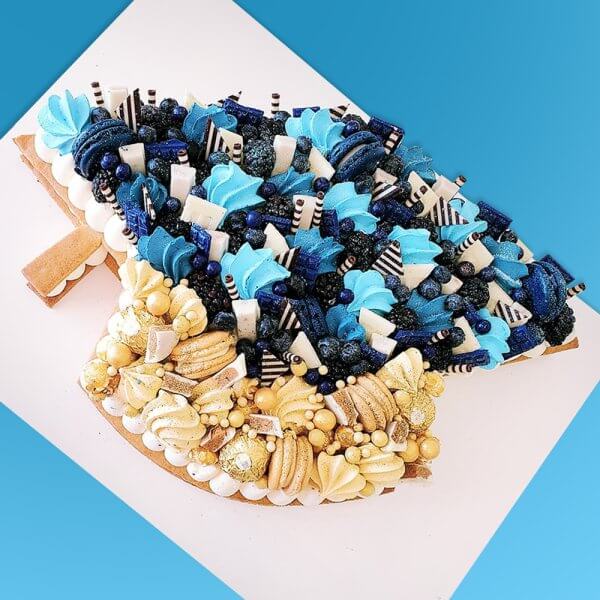 LARGE GRADUATION CAP - CAKE up to 20 servings (18.5"x12.5") - Frudeco Miami